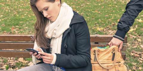 How to Protect Your Home from a Pickpocketer - GoKeyless