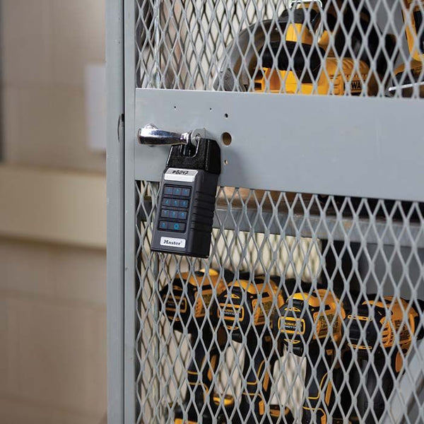 Master Lock 6400SHENT Bluetooth Shrouded Shackle Outdoor Padlock ...
